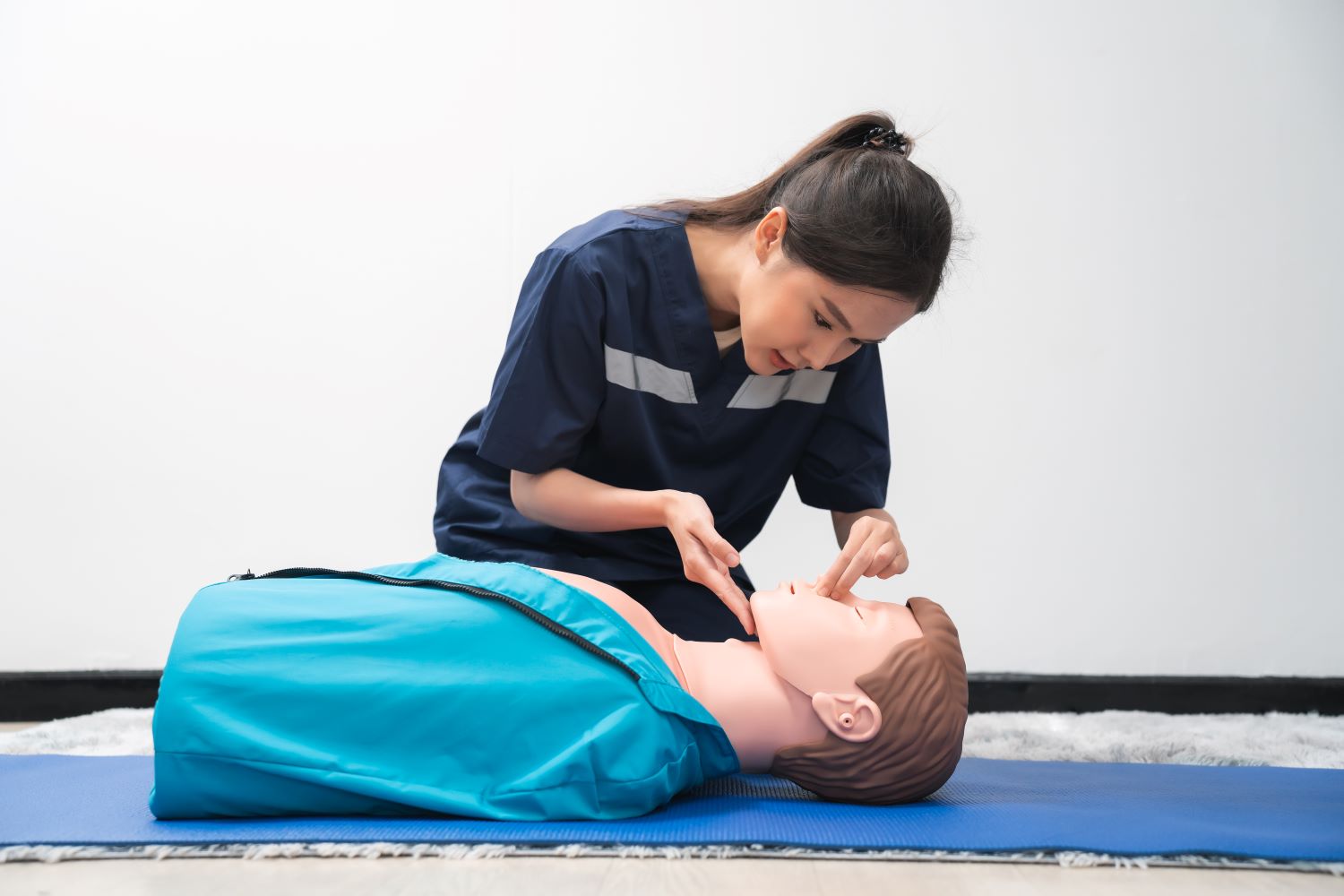 Unit 11 Care Certificate - Basic Life Support - ALS Training